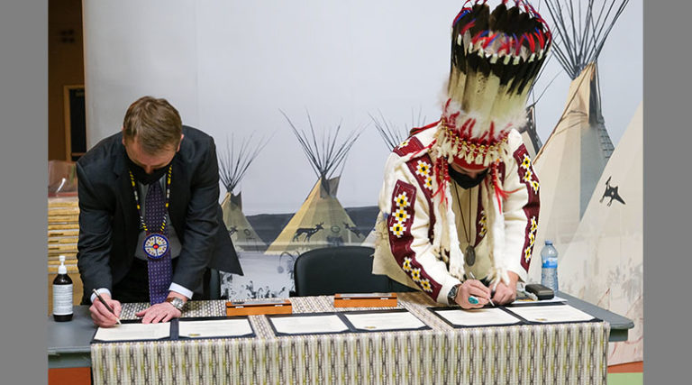 Siksika Nation signs health MOU with the Alberta Government - Alberta ...