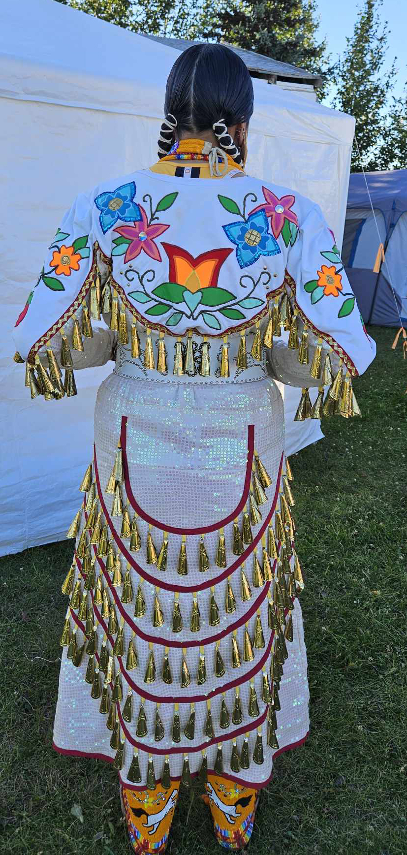 Powwow Dancer Ern Tobaccojuice: A journey of healing and advocacy ...