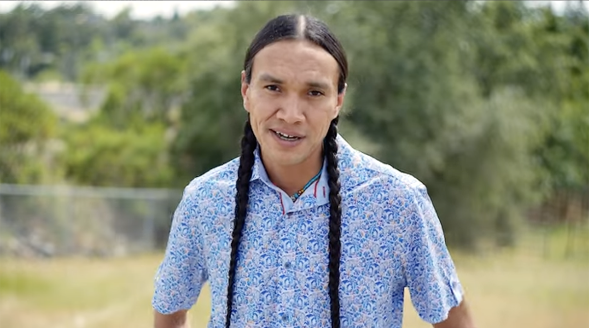 Calgary Stampede announces 2024 Parade Marshal: Actor Owen Crow Shoe ...